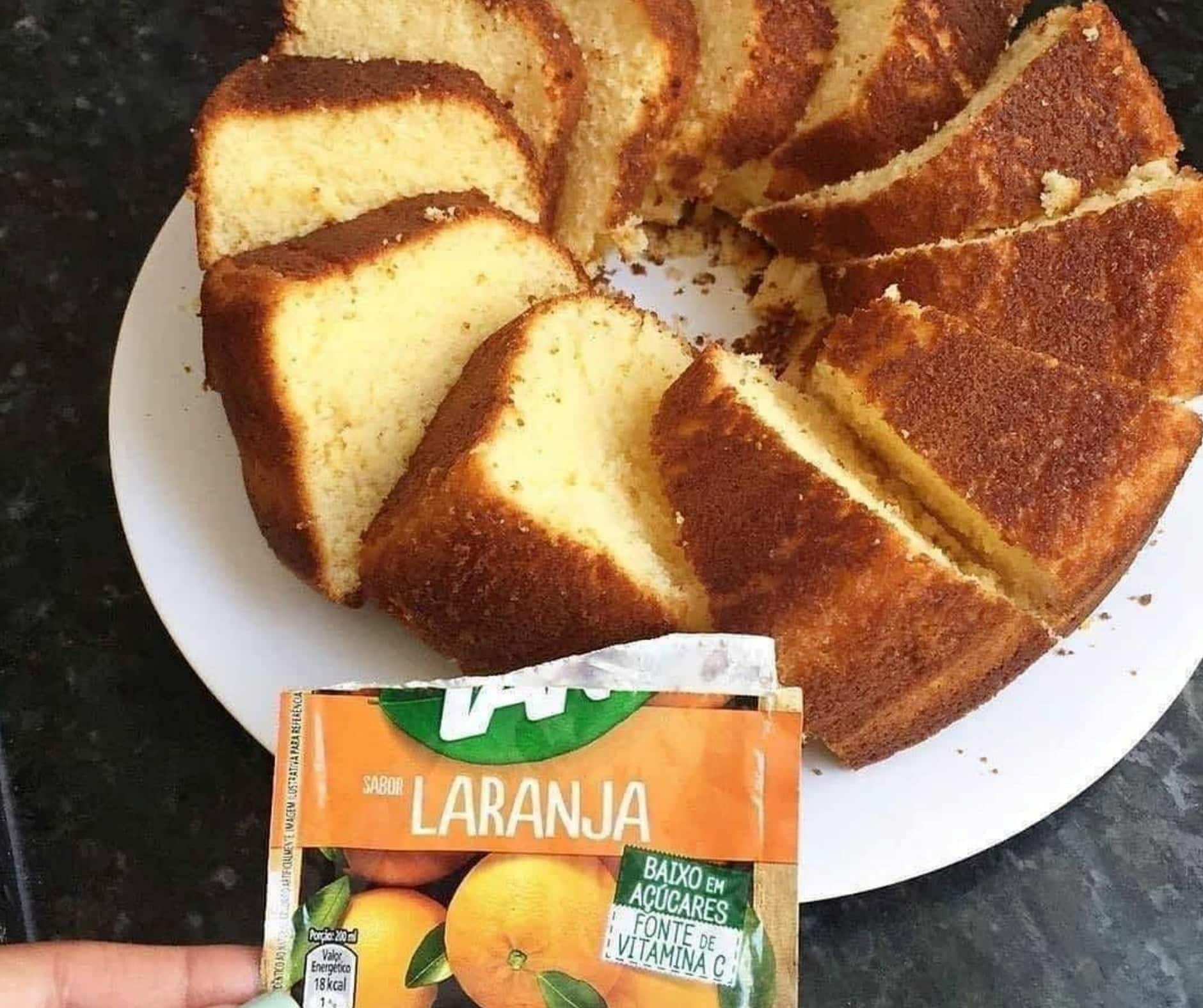 Bolo de laranja simples com suco Tang muito mais fácil fica uma delícia