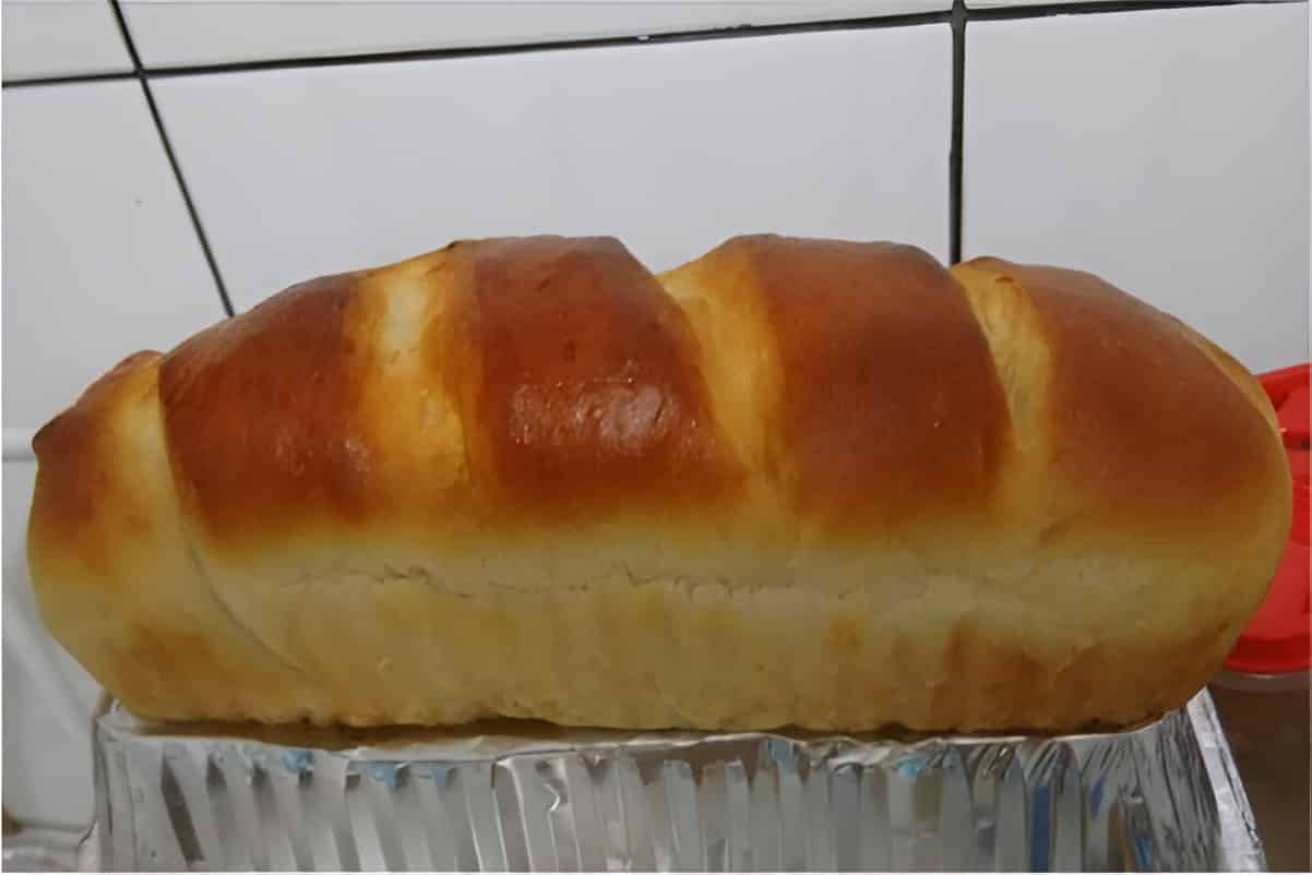 Pão caseiro perfeito fica lindo fofinho e delicioso e é muito fácil de ...