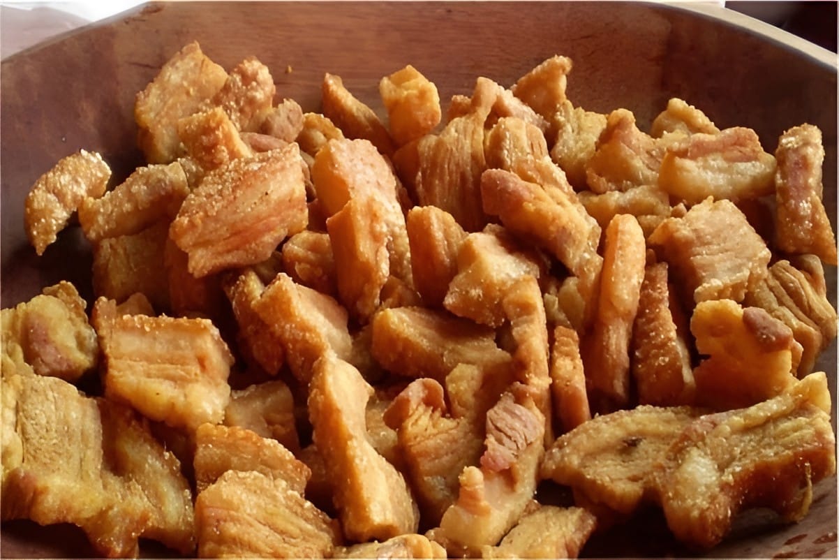 Torresmo sequinho que não estoura uma receita tradicional da fazenda e ...