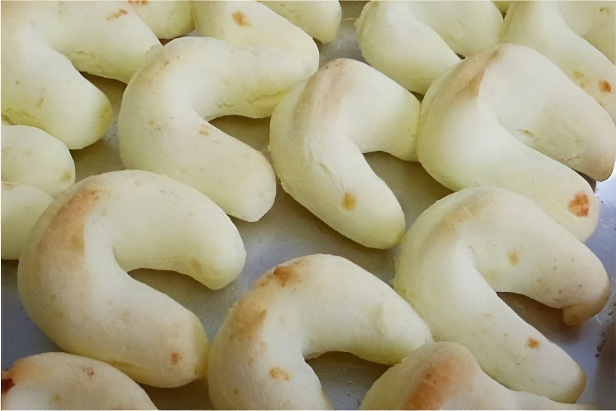 Chipa paraguaia feita com polvilho fácil e prática uma delícia para seu ...