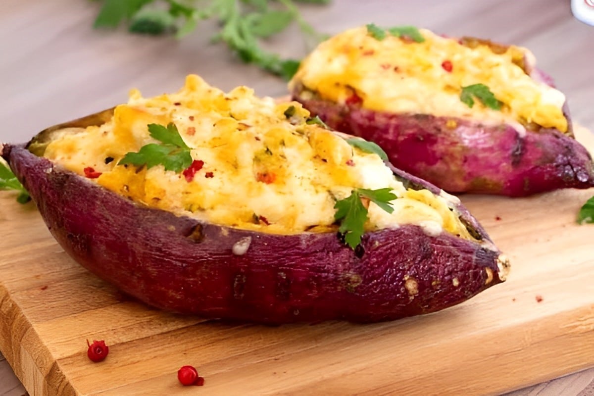 Batata doce recheada para começar a semana de maneira leve e saudável