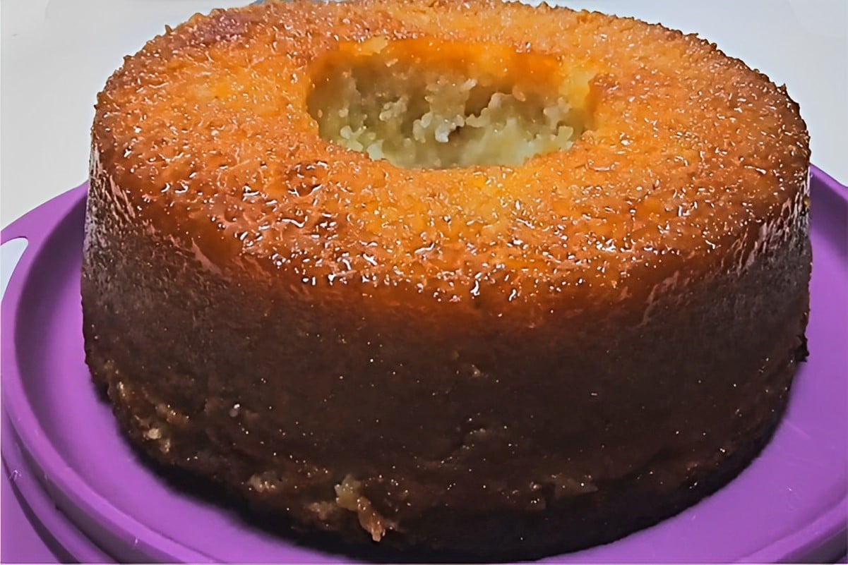 Bolo de mandioca com coco uma receita simples é só misturar todos ...