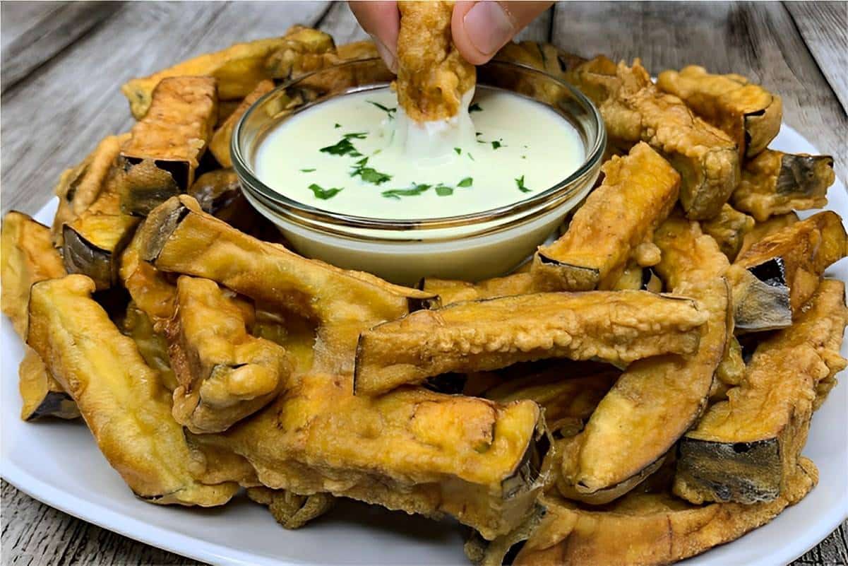 Berinjela frita um aperitivo saudável e delicioso para acompanhar os ...