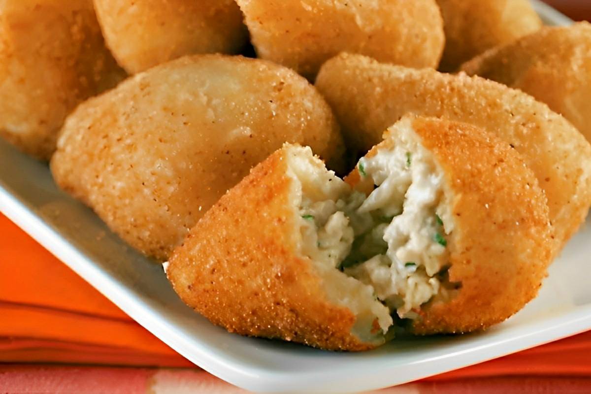 A coxinha mais fácil do mundo coxinha sem massa até quem não sabe ...