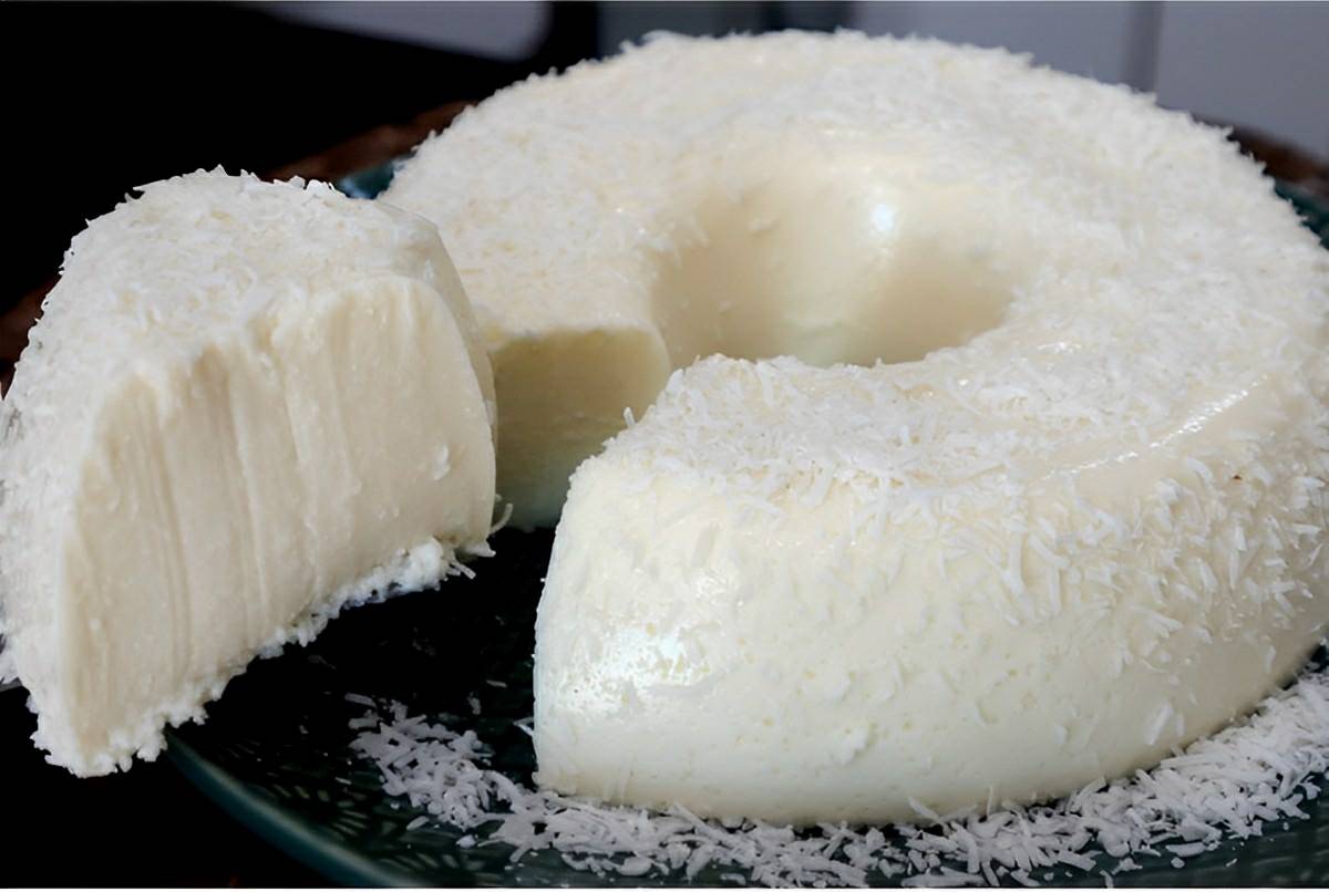 Pudim de coco fácil uma sobremesa fácil e prática para o seu natal