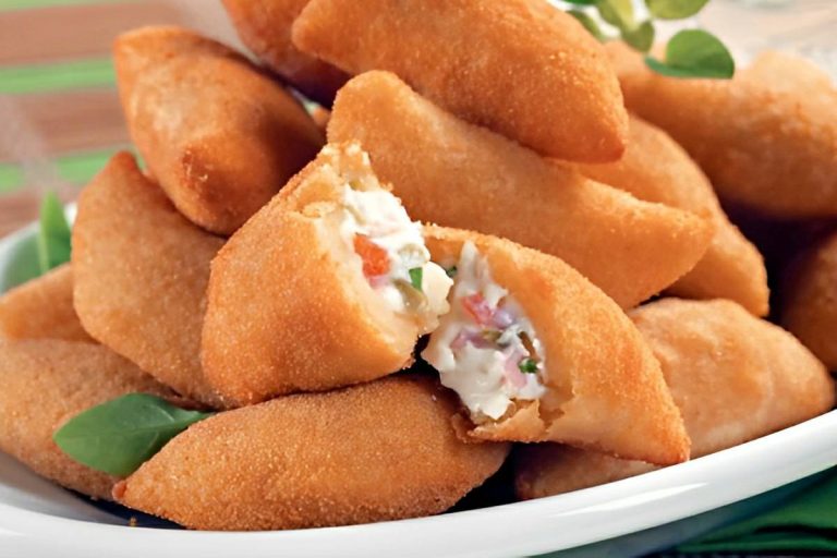 Risole de presunto e queijo fofinho e sequinho aprendi com salgadeira ...