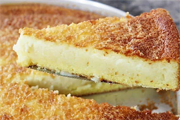 Bolo de fubá cremoso receita fácil e deliciosa perfeita para o café ou ...