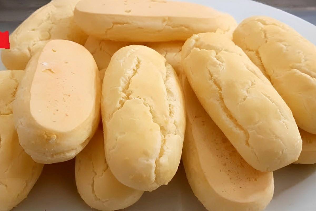 Pãozinho de tapioca simples leva apenas 3 ingredientes perfeito para ...