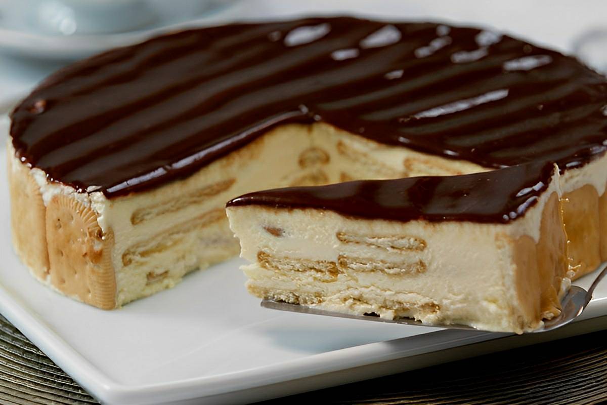 Torta alemã original com manteiga uma delícia chique e perfeita para o ...