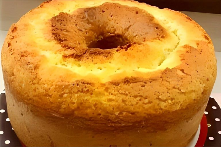 Bolo 5 copos um bolo muito fácil feito com ingredientes que você tem no ...