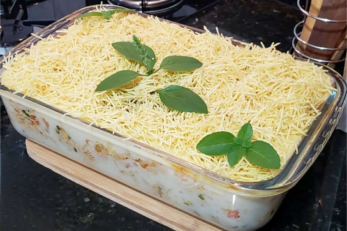 Fricassê de frango fácil e delicioso um prato econômico e delicioso ...