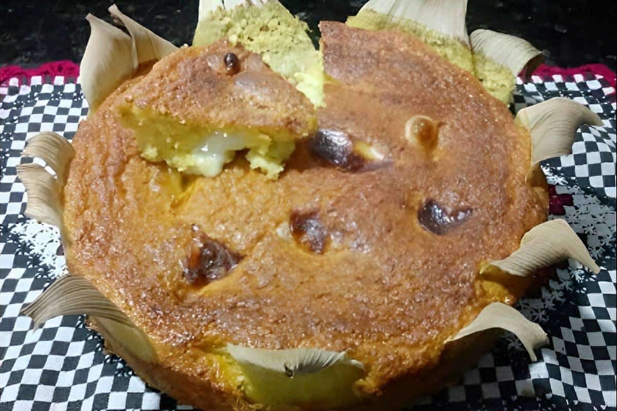 Bolo pamonha com requeijão fácil de fazer e delicioso é só bater os ...