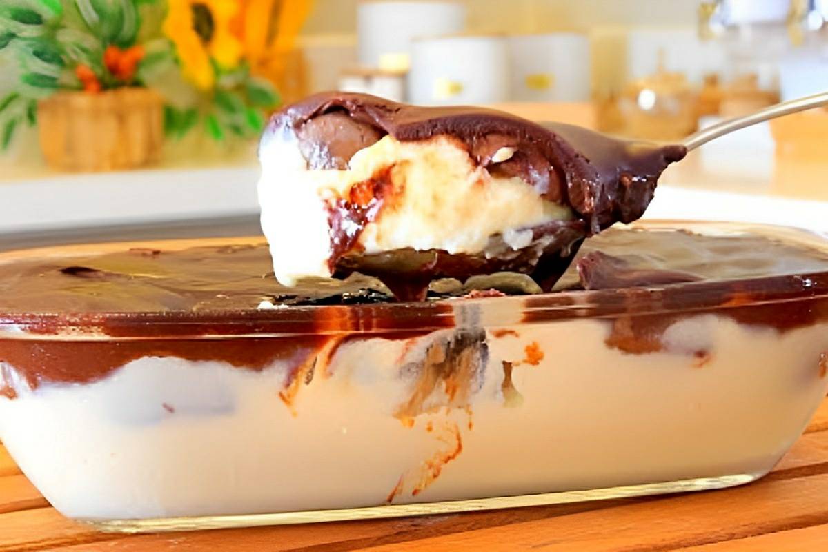 Bombom gelado na travessa uma sobremesa de dar água na boca para fazer no fim de semana