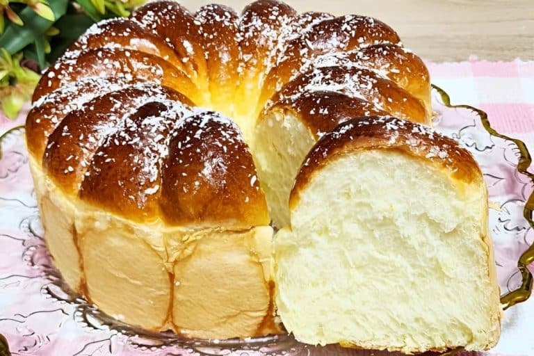 Pão doce caseiro super simples e fofinho perfeito para servir no chá da ...
