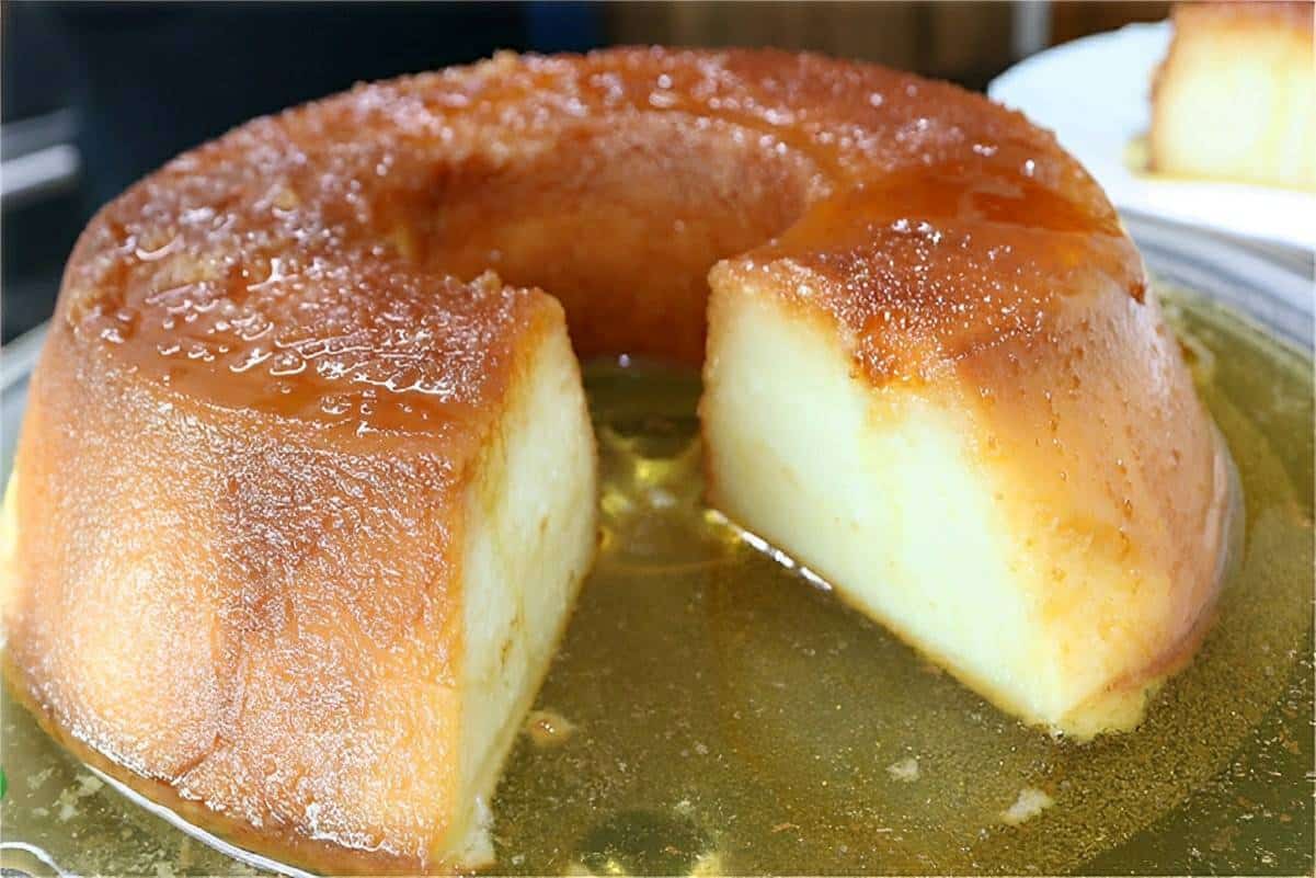 Esse pudim é feito com ingredientes que você não vai acreditar e fica ...