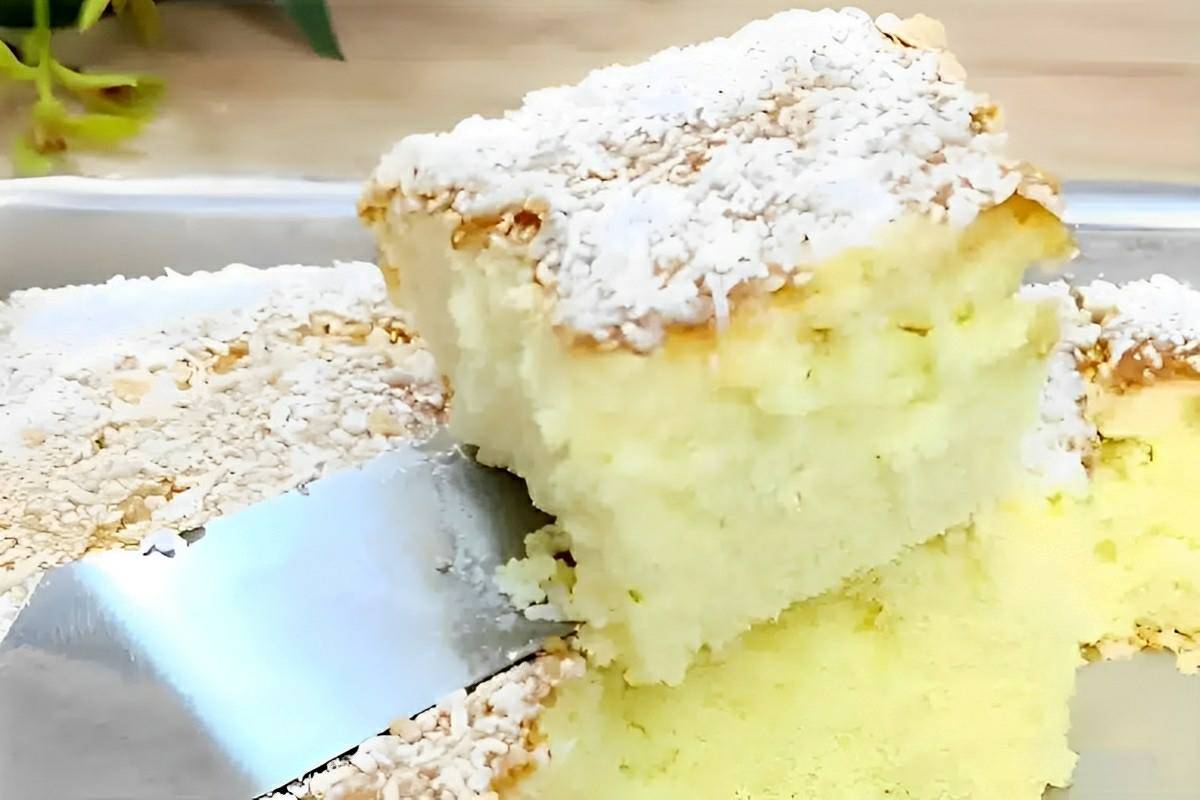Bolo de maisena com coco um bolo delicioso e que derrete na boca para ...
