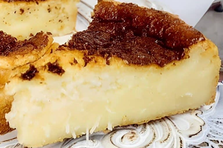 Bolo mole de coco delicioso e muito fácil de fazer é só bater os ...