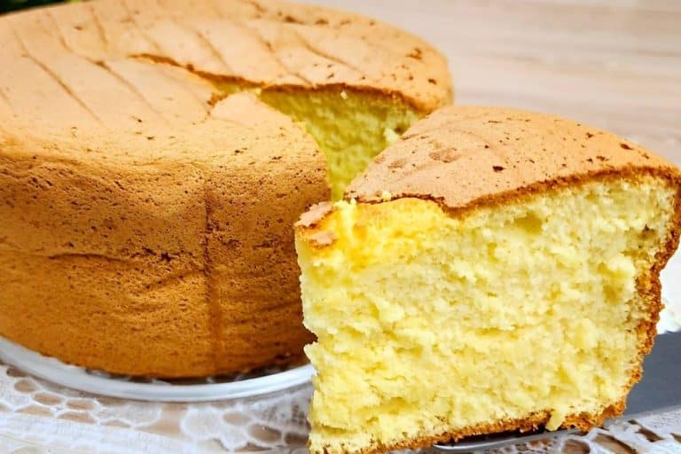 Bolo simples da vovó para o café uma receita fácil e deliciosa para ...