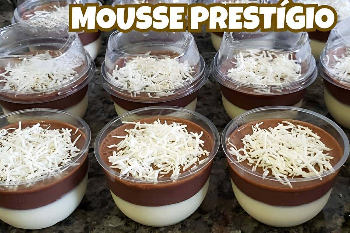 Mousse de coco com chocolate ou mousse prestígio uma sobremesa ...