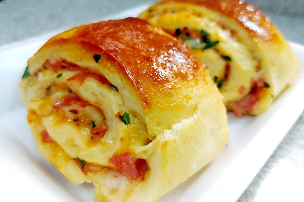 Pão de frios fofinho e delicioso que não precisa sovar é só misturar os ...