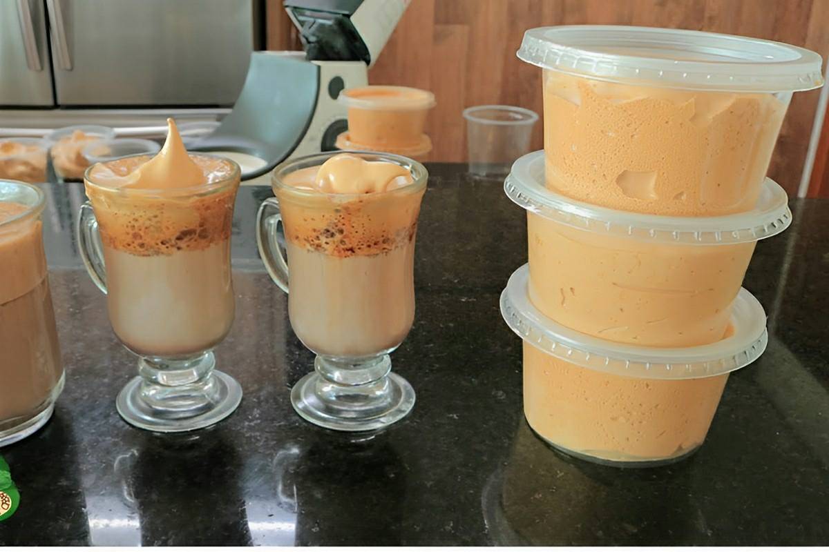 Café cremoso com apenas 3 ingredientes delicioso fácil de fazer e rende ...