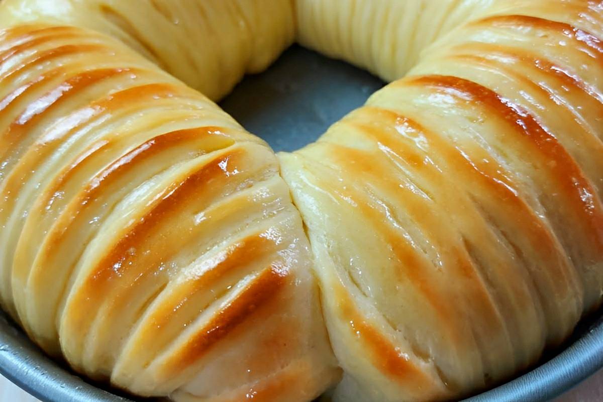 Pão novelo de lã um pão macio delicioso e que não precisa sovar