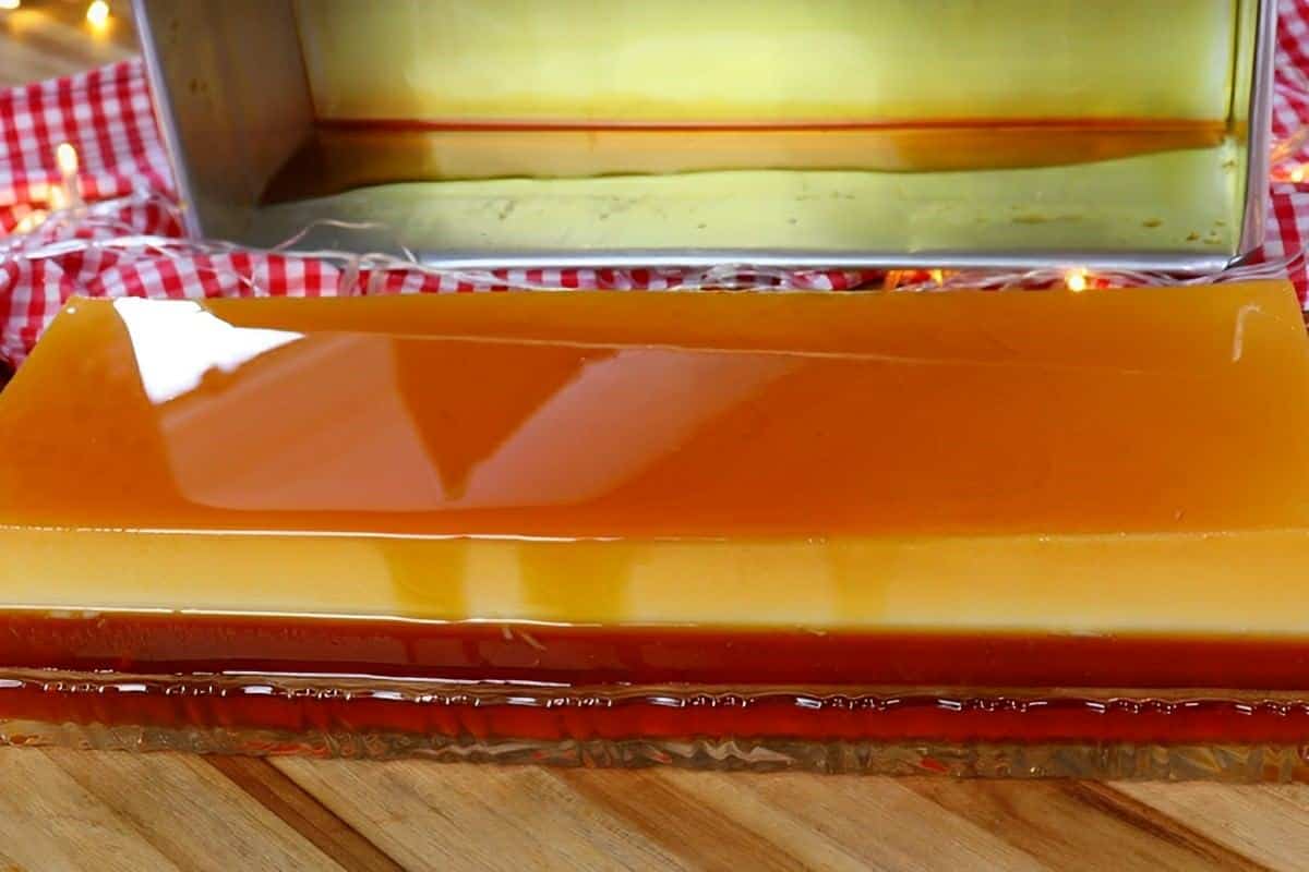 Pudim na forma sem ovos e sem forno muito simples e fácil de fazer