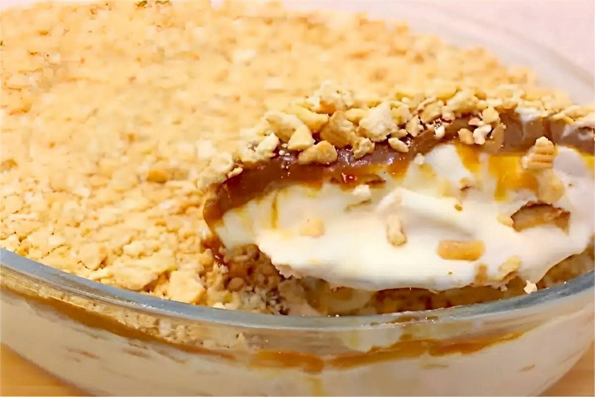 Sobremesa cremosa fácil e rápida é só bater os ingredientes e começar a ...