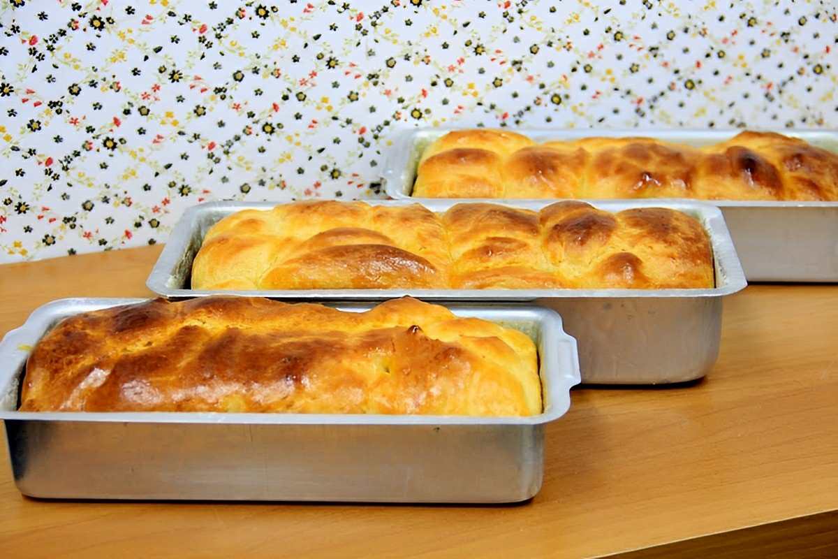 Pão caseiro muito fácil é só bater os ingredientes no liquidificador ...