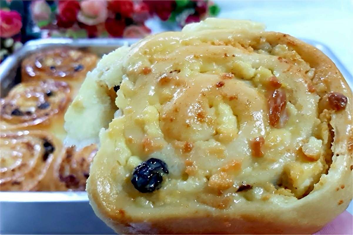 Fatias húngaras com ricota e uvas passas muito macias molhadinhas e ...