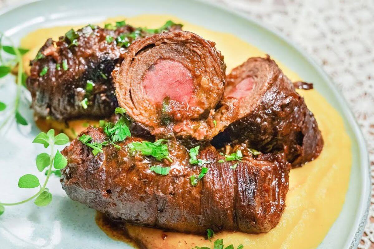 Bife a rolê gostoso e saboroso que nem esse você nunca comeu igual ...