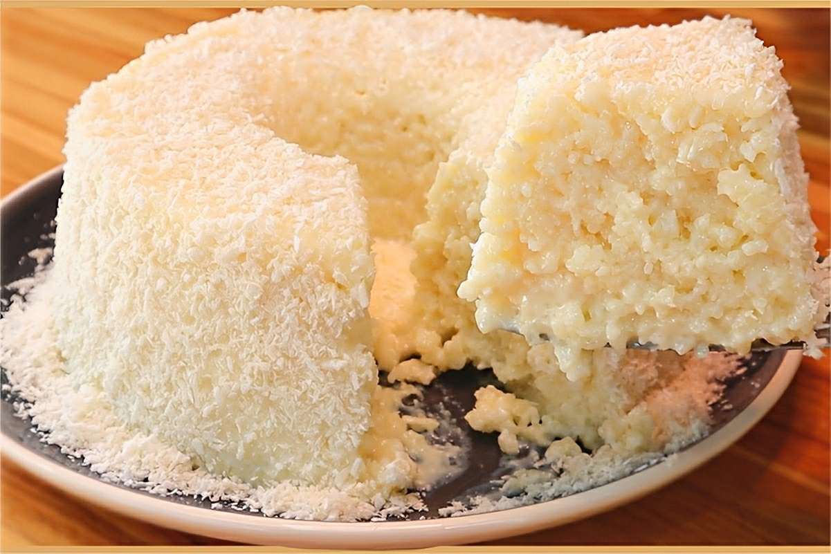 Bolo de tapioca que fica uma perfeição e nem precisa levar no forno