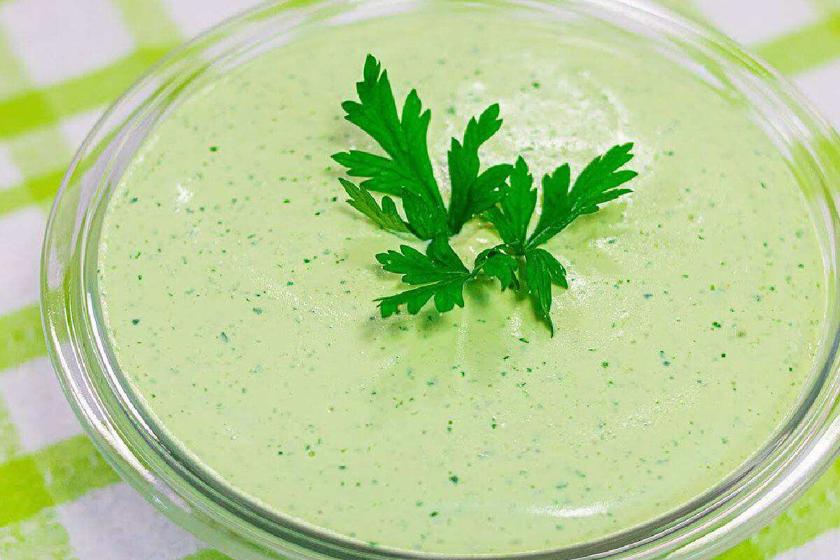 Maionese verde sem óleo mais leve e saudável para acompanhar seus ...