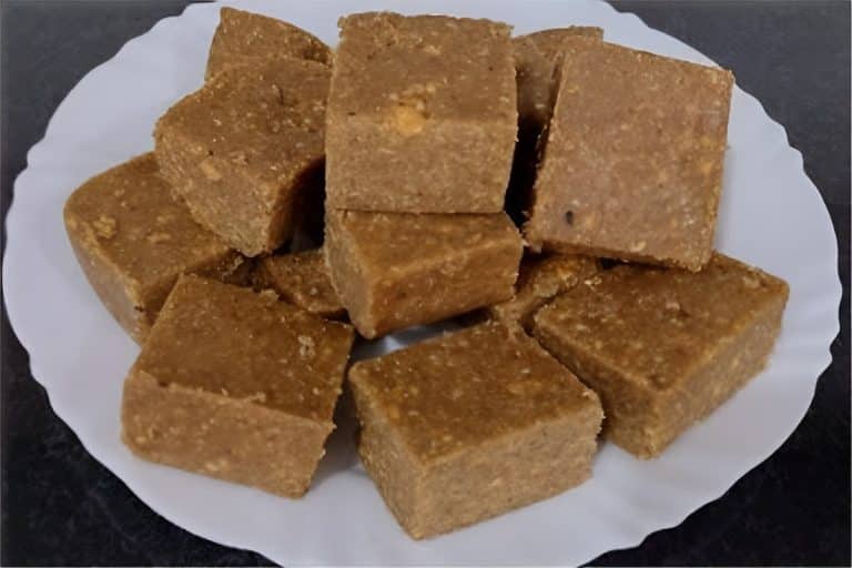 Paçoca caseira que não vai ao fogo feita com 3 ingredientes muito fácil ...