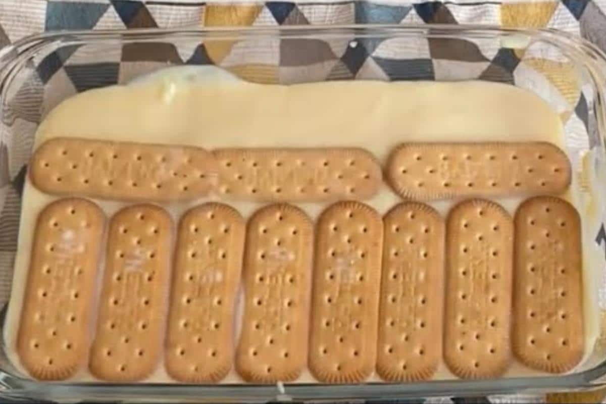 Como fazer pavê simples e fácil bem cremoso que desmancha na boca