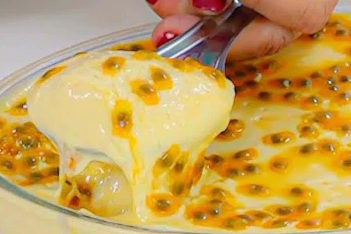 Esse mousse de maracujá cremoso é a escolha perfeita para você servir no dia dos pais