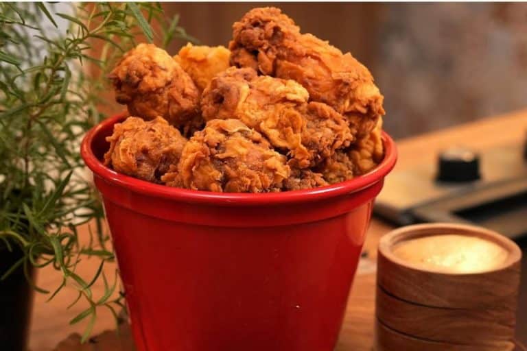 Como fazer o frango frito do KFC na sua casa sem gastar com ingrediente ...