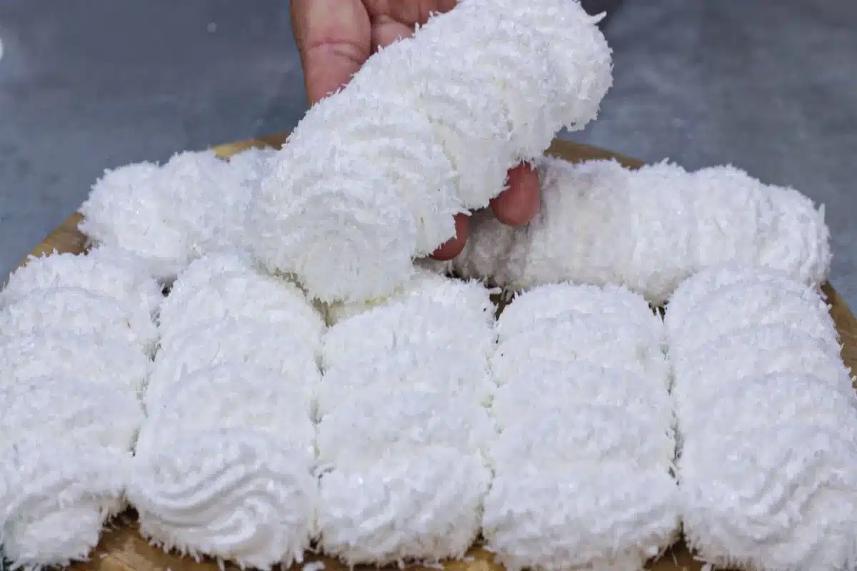 Como fazer uma maria mole caseira deliciosa e que não fica muito doce