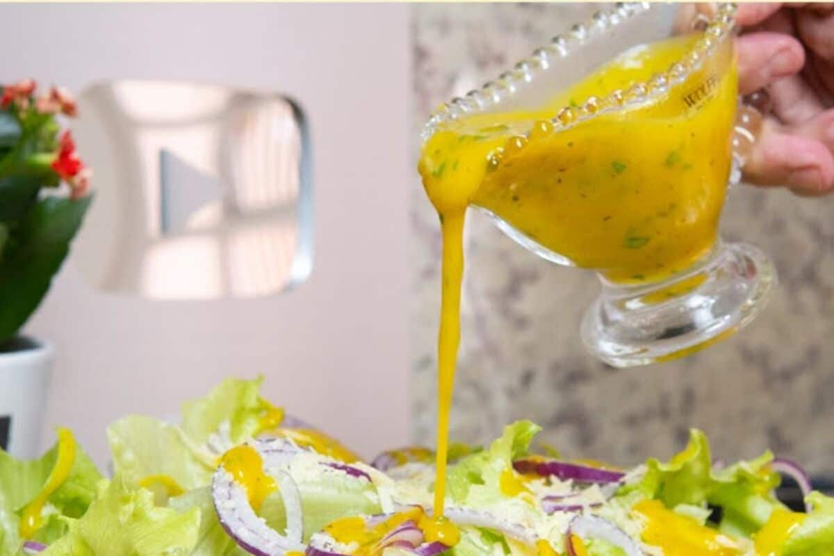 Aprenda a fazer molho de mostarda e mel para acompanhar suas saladas do ...