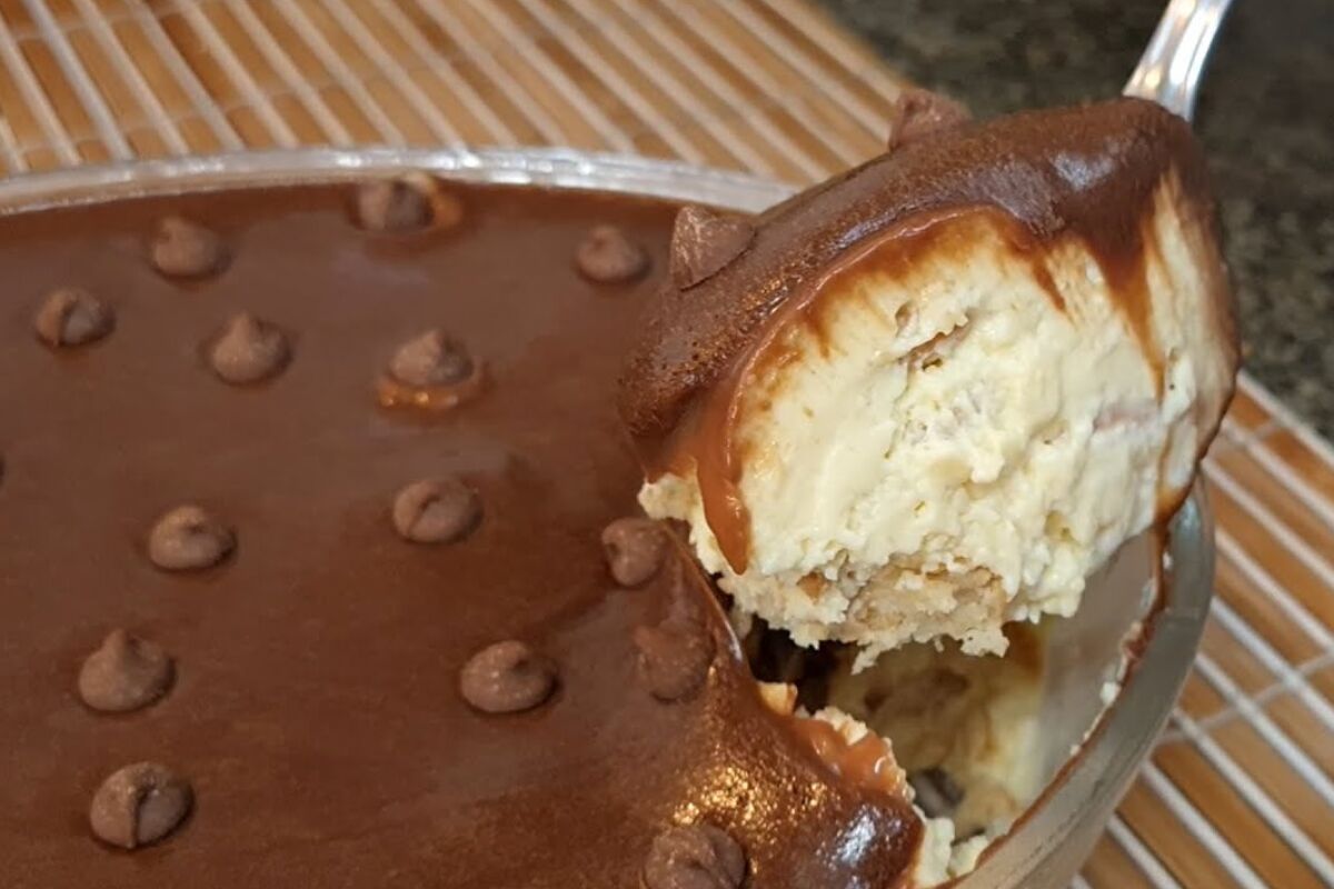 Pavê mousse de maracujá com cobertura de chocolate: fácil e deliciosa e ...