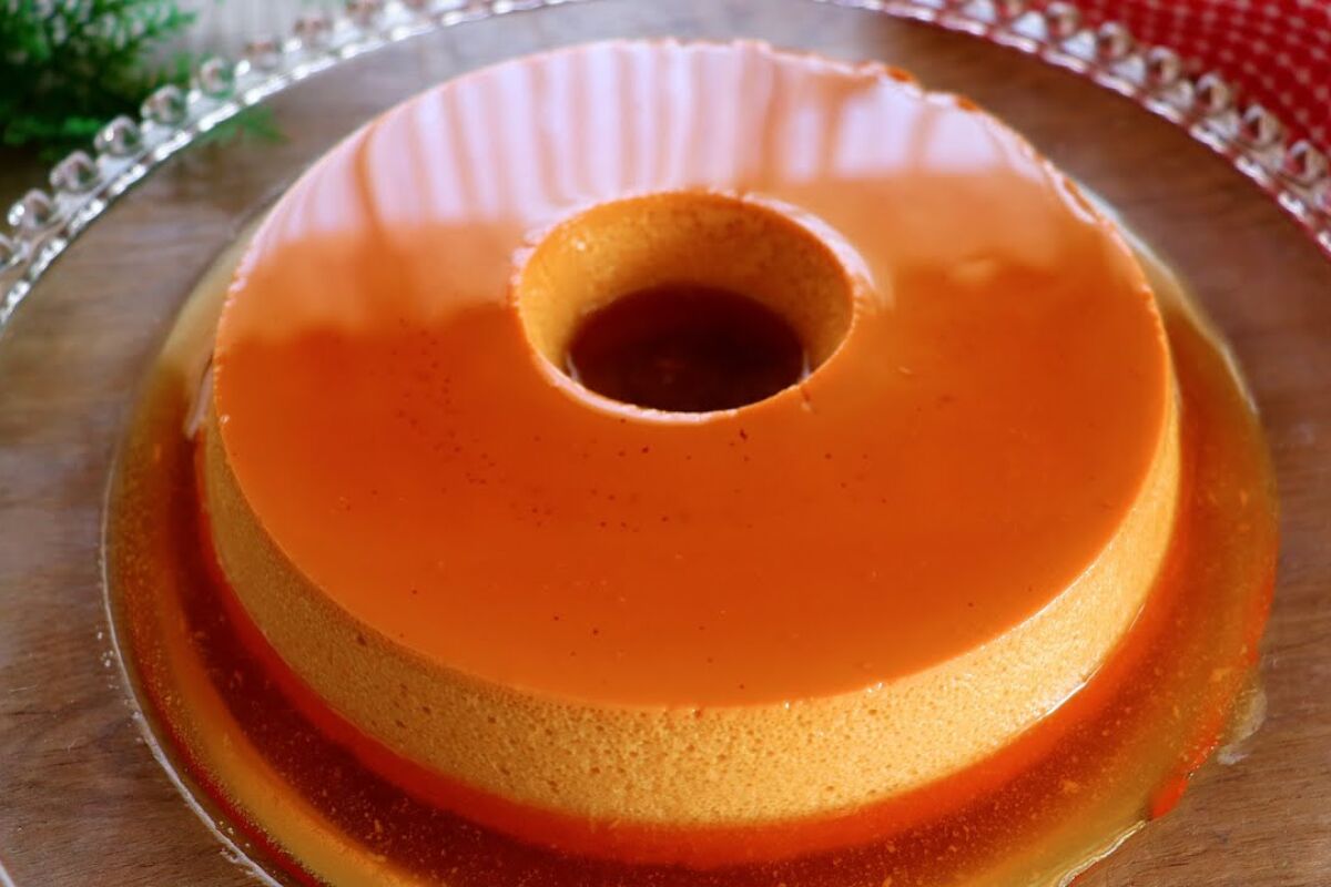 Pudim de doce de leite cremoso e delicioso que não tem erro e é ...