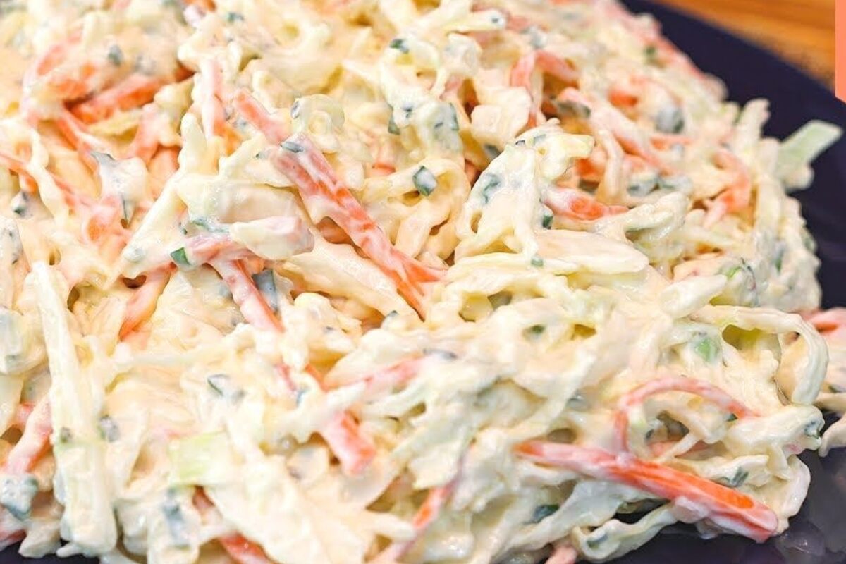 Salada de repolho cremosa: transforme sua salada em uma refeição ...