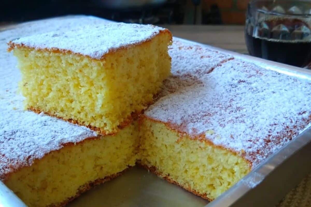 Bolo sem farinha de trigo e sem óleo: é só misturar, bolo algodão que ...