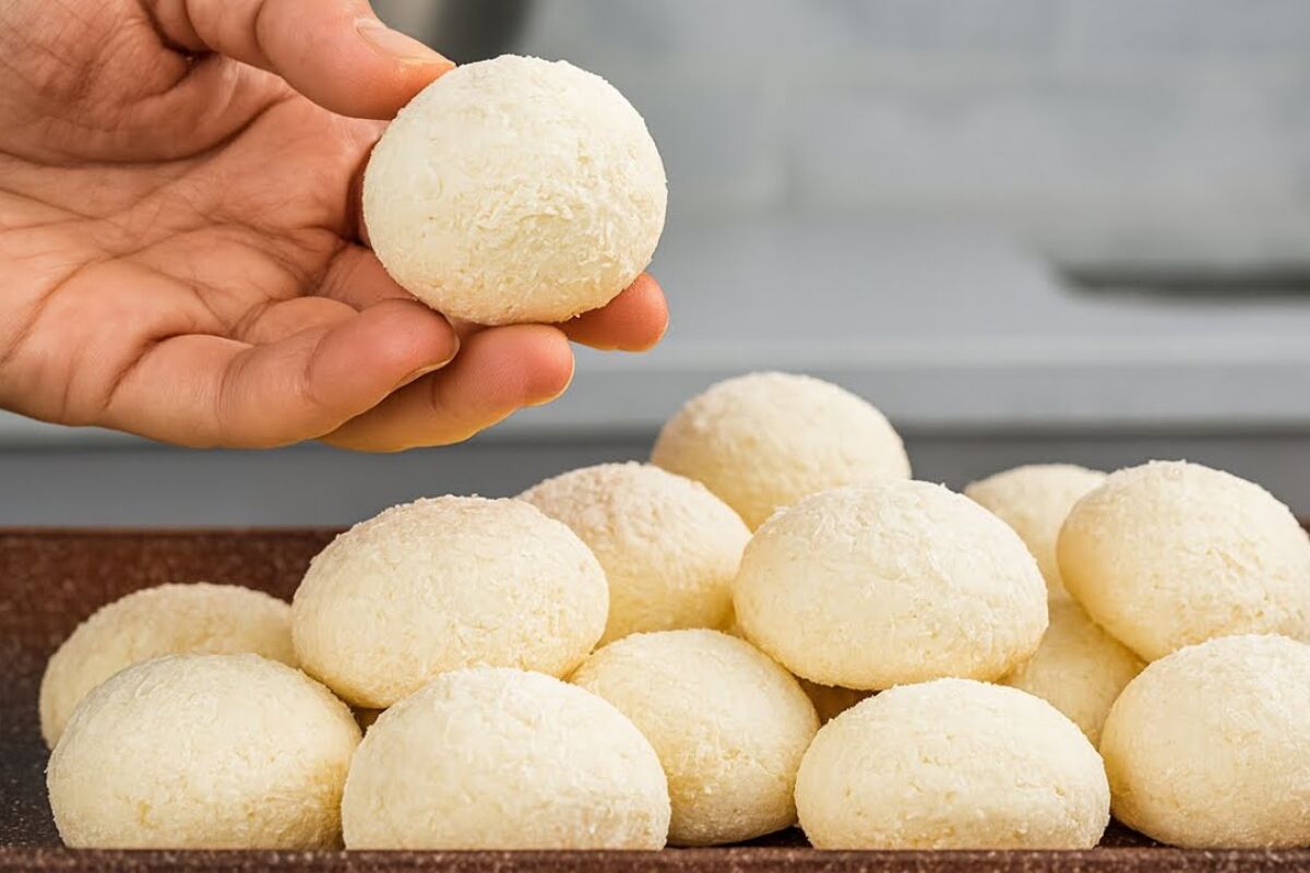 Biscoitinhos de coco que derretem na boca e são ideais para vender ou ...