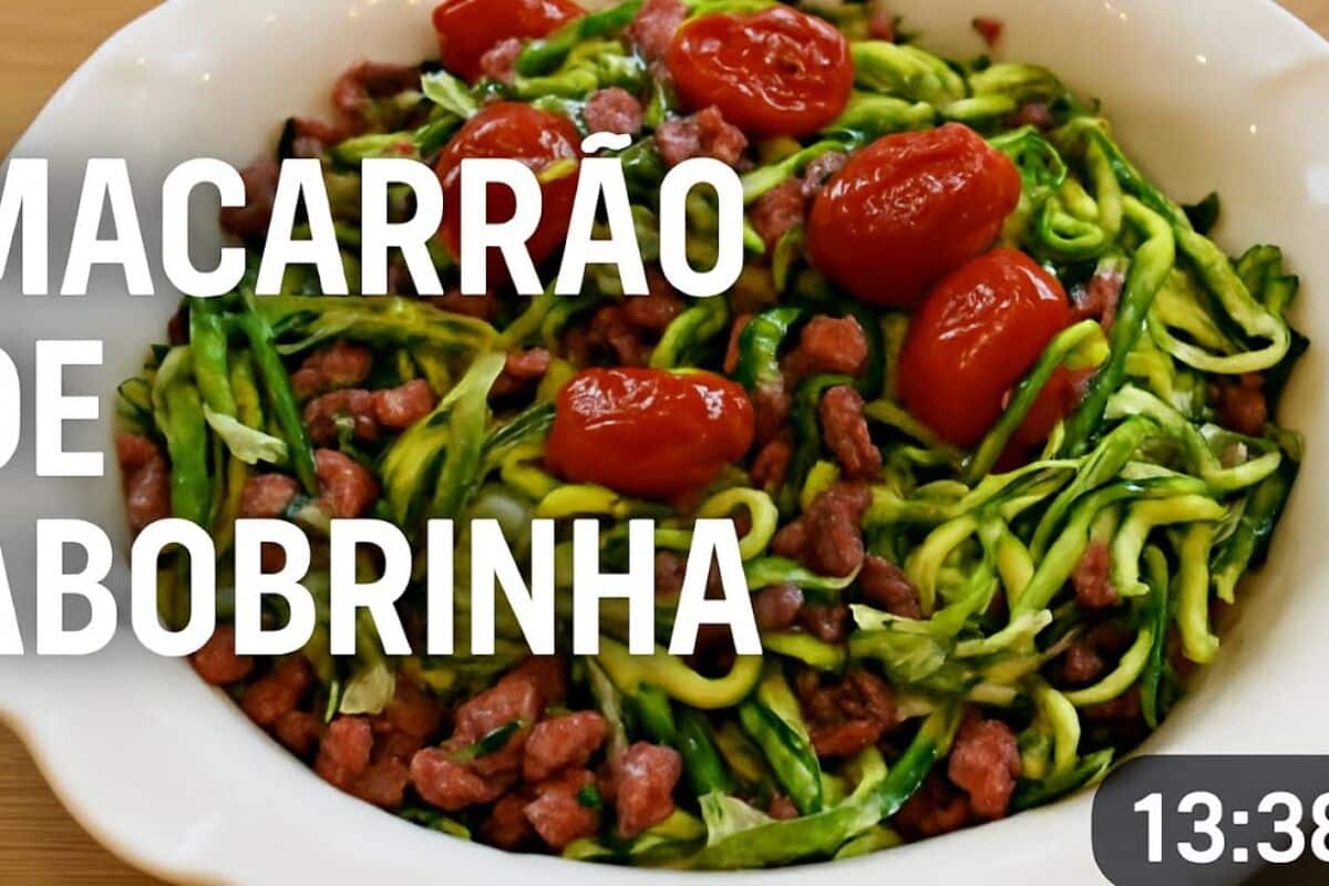 Macarrão de abobrinha low carb, uma receita leve e saudável que fica ...